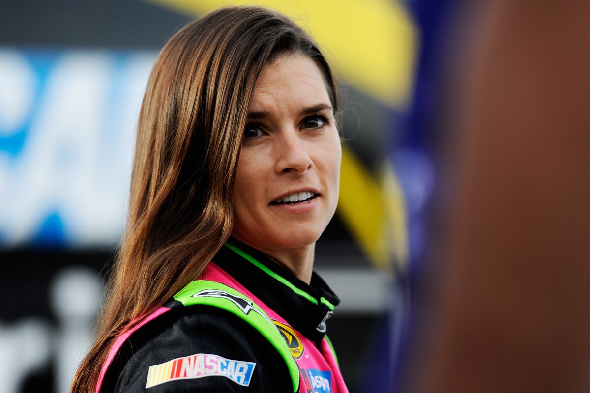Danica Patrick: Latest News and 2014 Sprint Cup Standings Ahead of ...