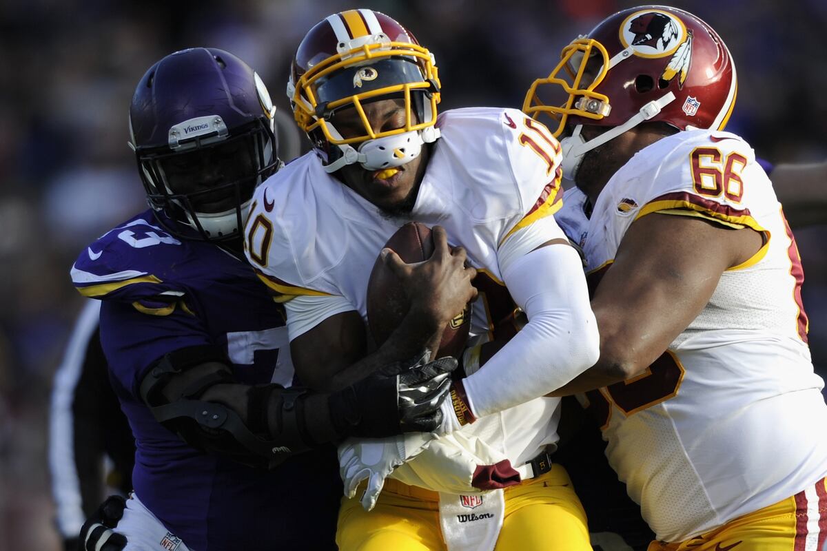 Robert Griffin III and Washington Redskins Offense Suffer Familiar ...