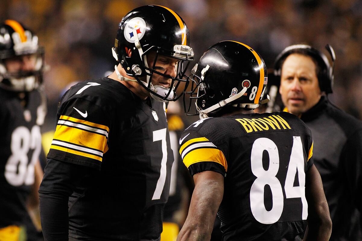 Takeaways From Social Chatter Of Pittsburgh Steelers Win Over