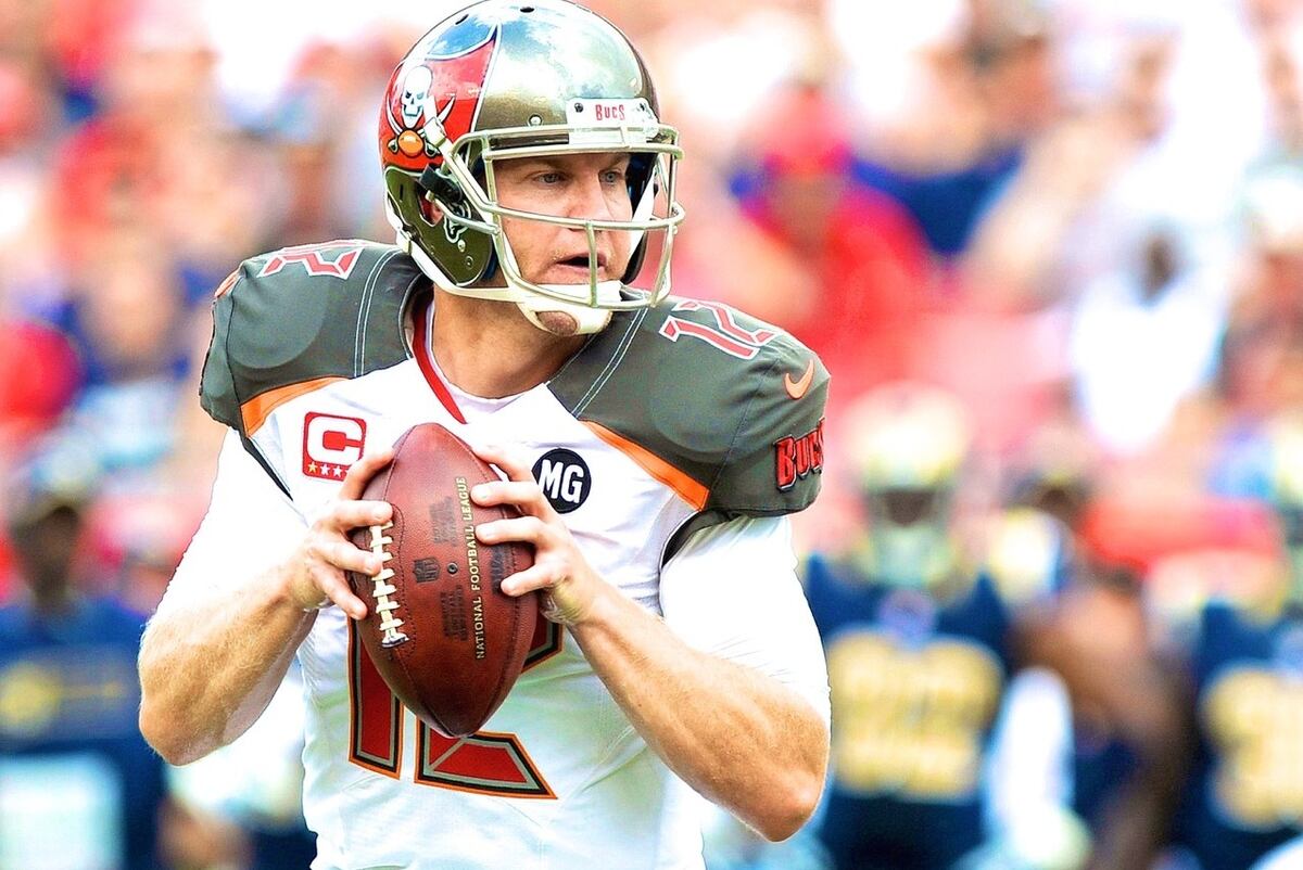 Josh McCown to Start Week 10 for Buccaneers in Place of Mike Glennon ...