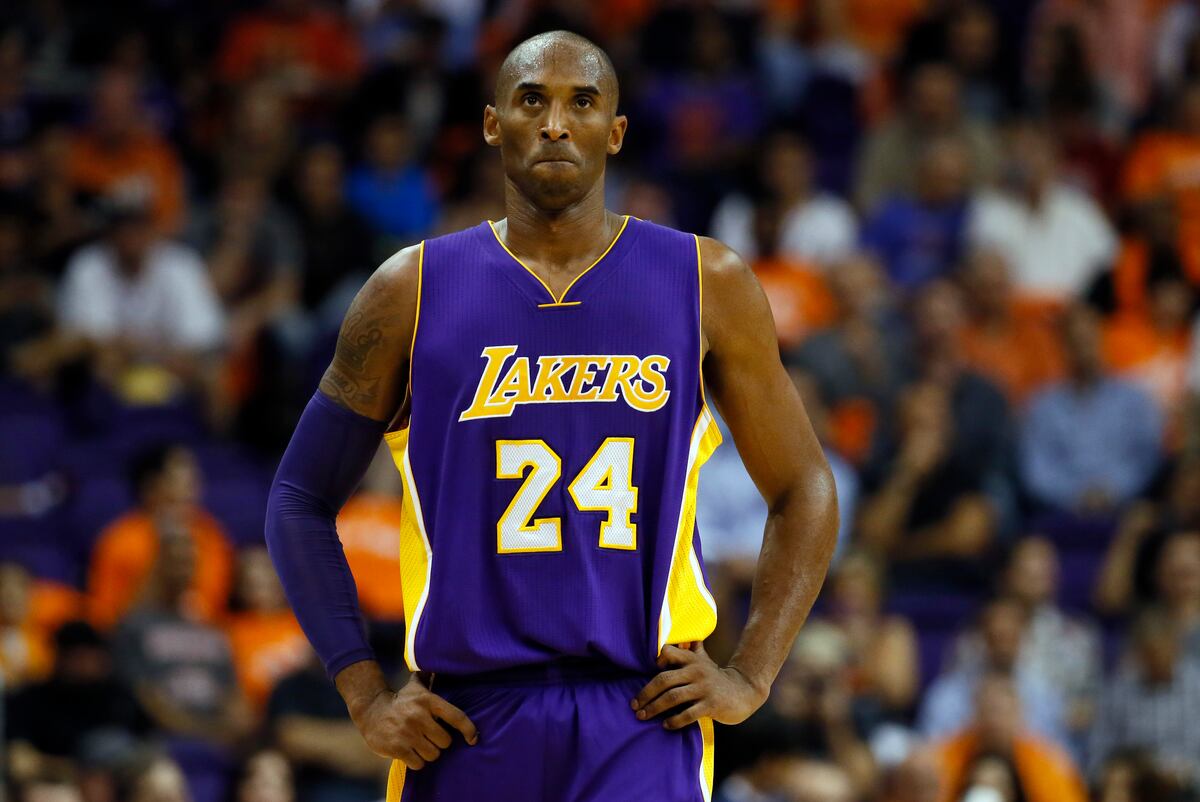 Lakers News: Kobe Bryant Must Remain with Los Angeles Despite Trade ...
