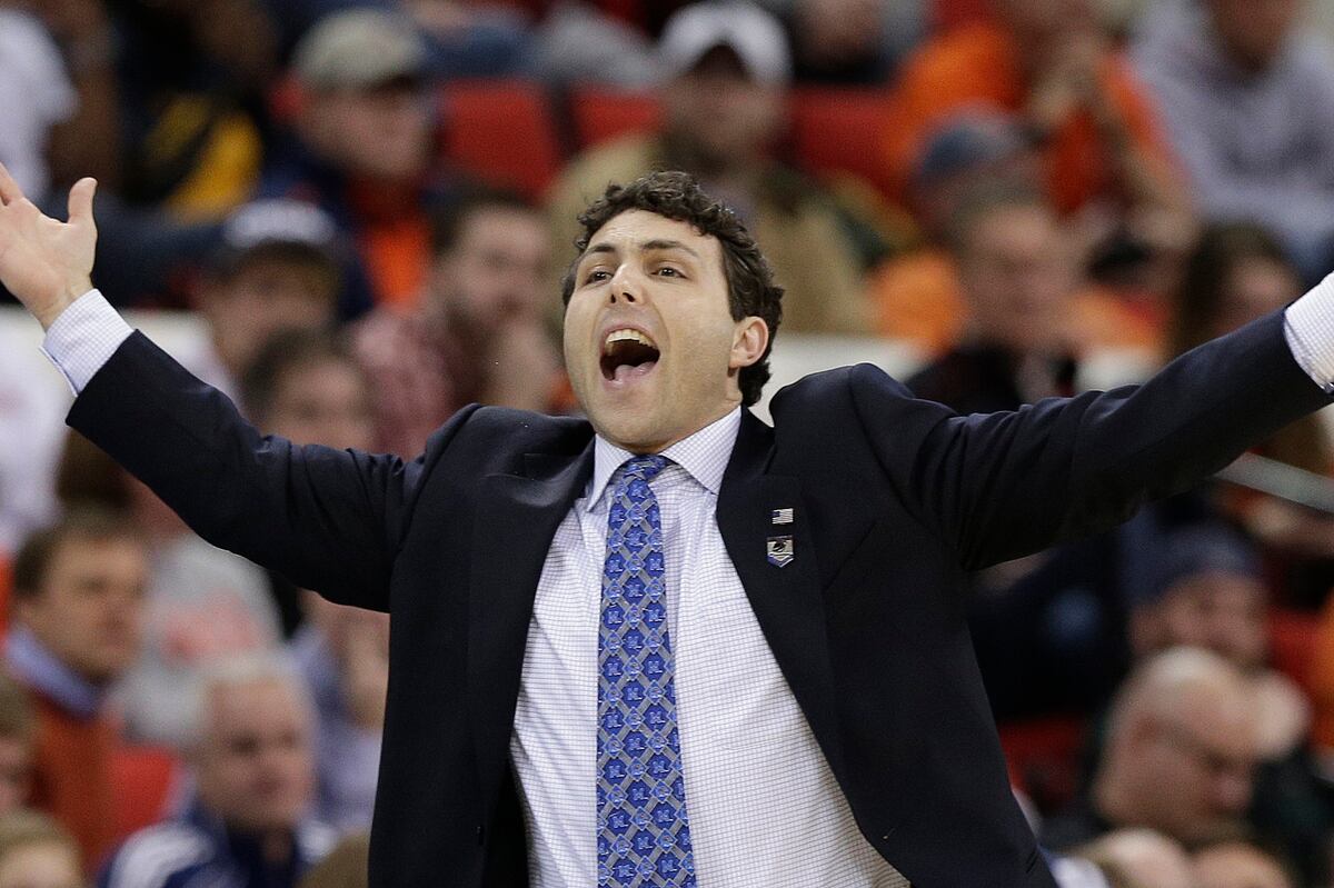 Memphis Suffers 74-70 Exhibition Loss to Division II Christian Brothers ...