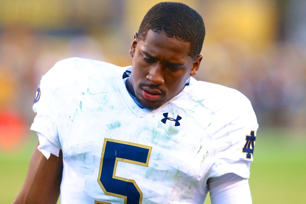 Everett Golson Finally Feeling the Pressure of Being Notre Dame ...