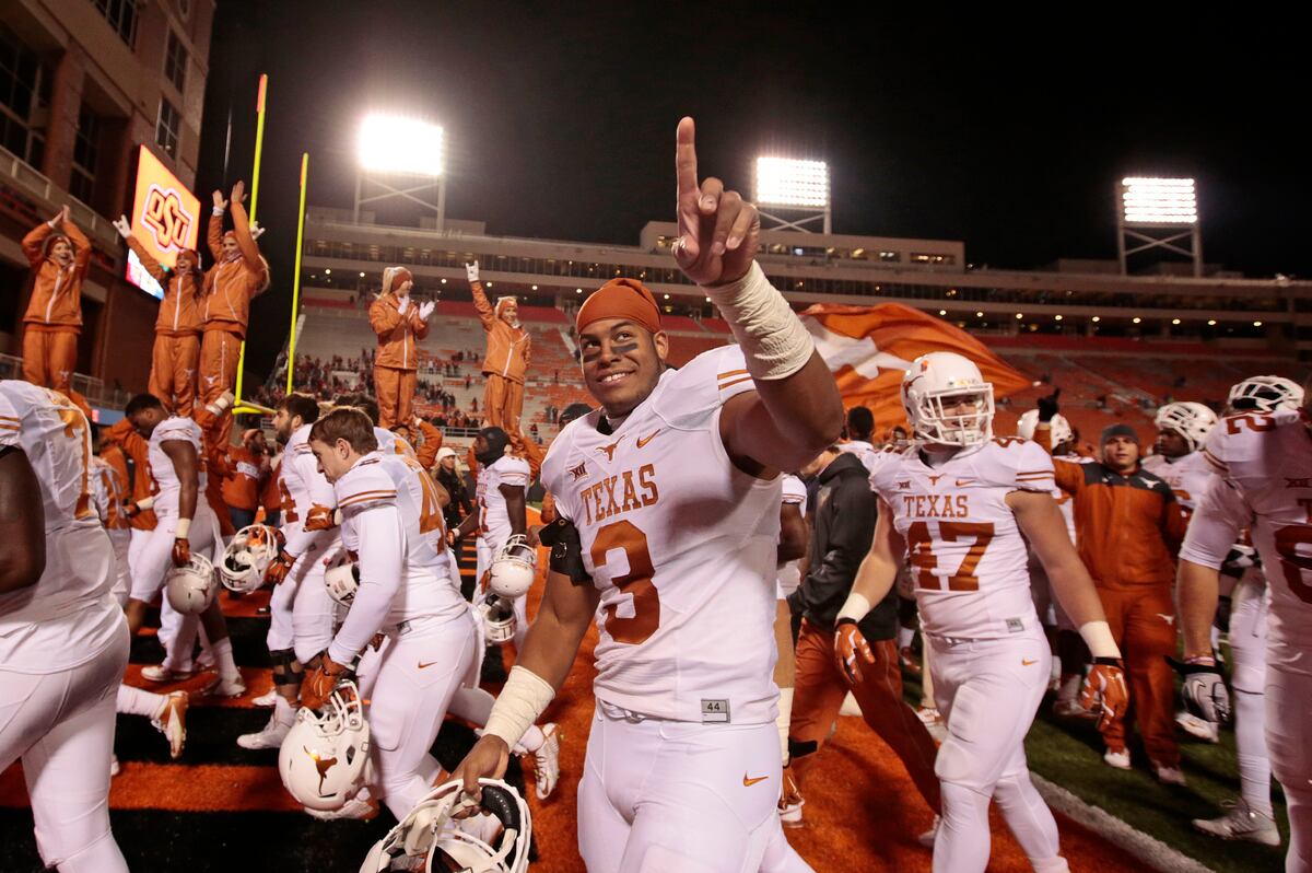 After Early-Season Woes, Longhorns Prove They're Headed in the Right ...