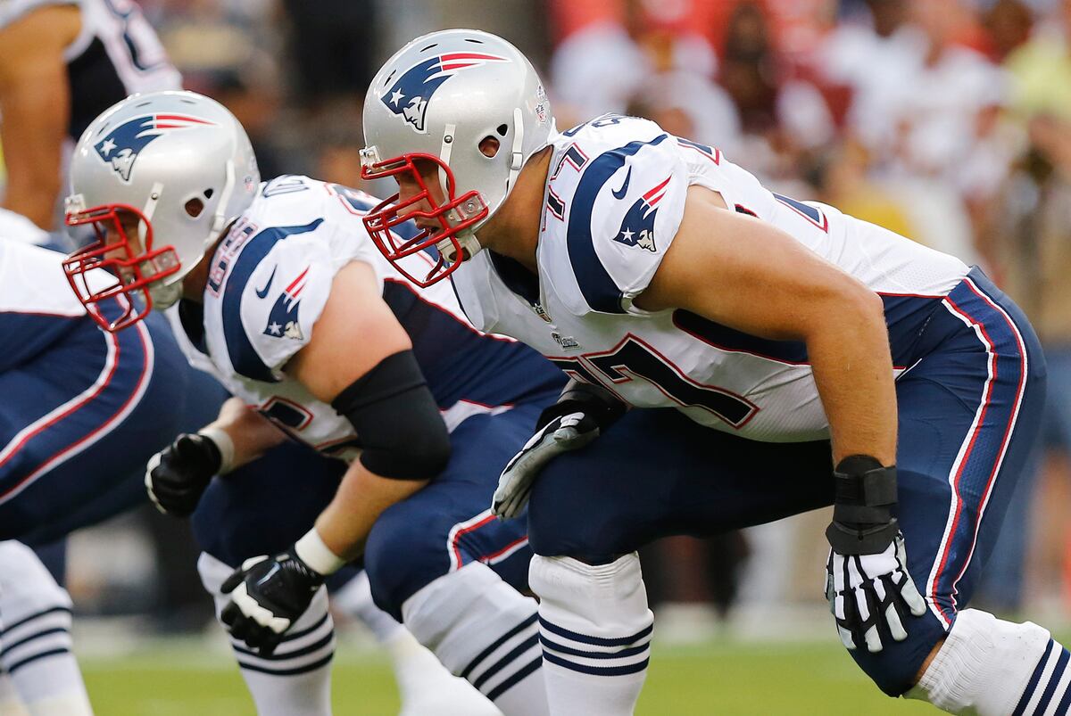 How the Patriots Offensive Line Opened the Door for Jonas Gray's Big ...