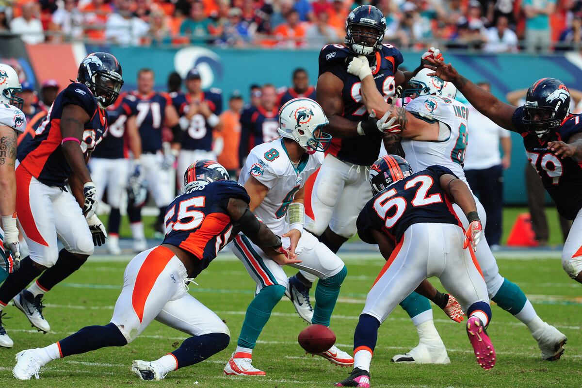 NFL Picks: Week 12 Against the Spread (Street Smarts vs. Book Smarts ...