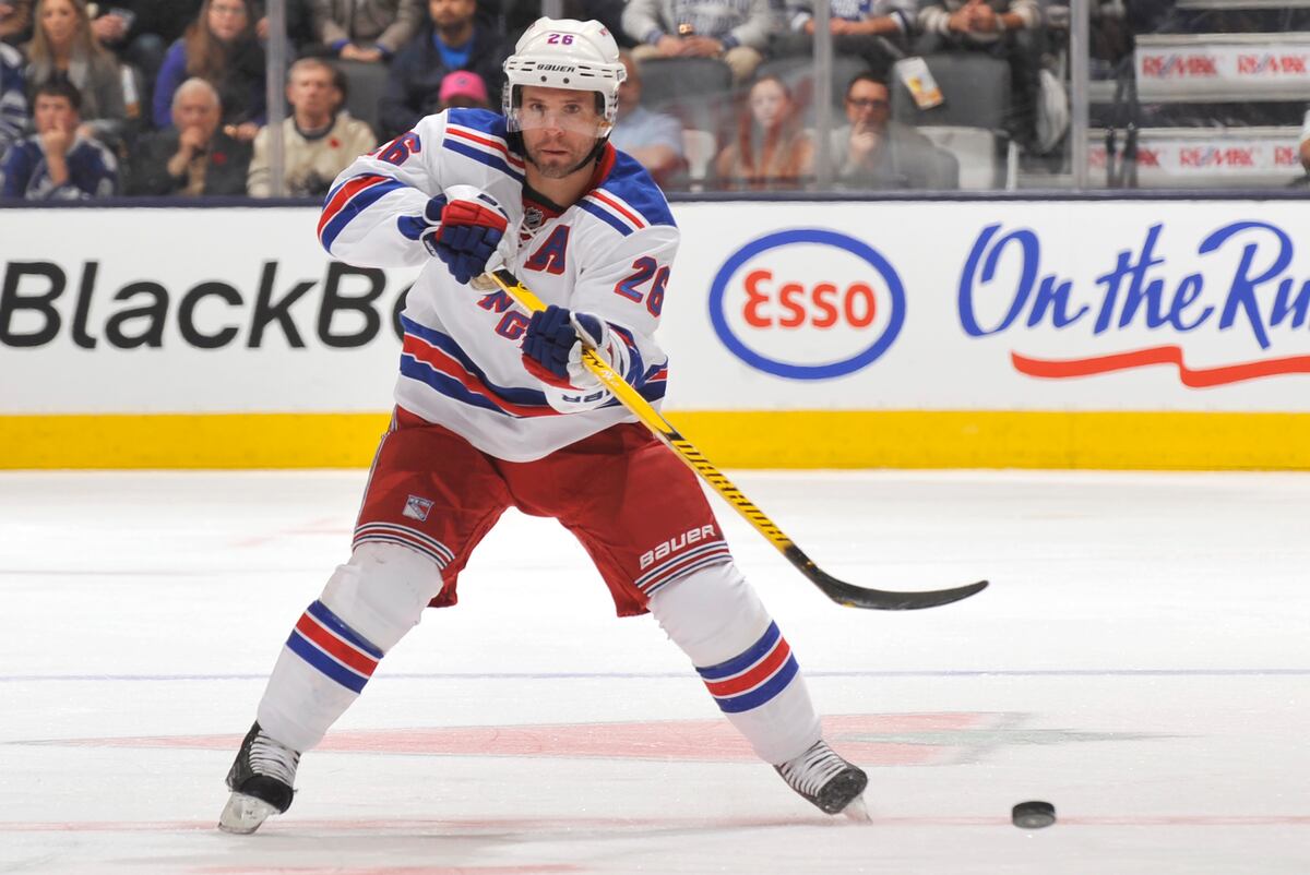 Martin St. Louis Returns to Tampa in Midst of Interesting Season with ...