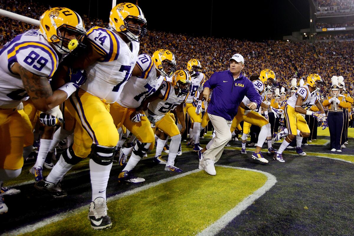 LSU Football: Les Miles Under Immense Pressure Against Texas A&M | News ...