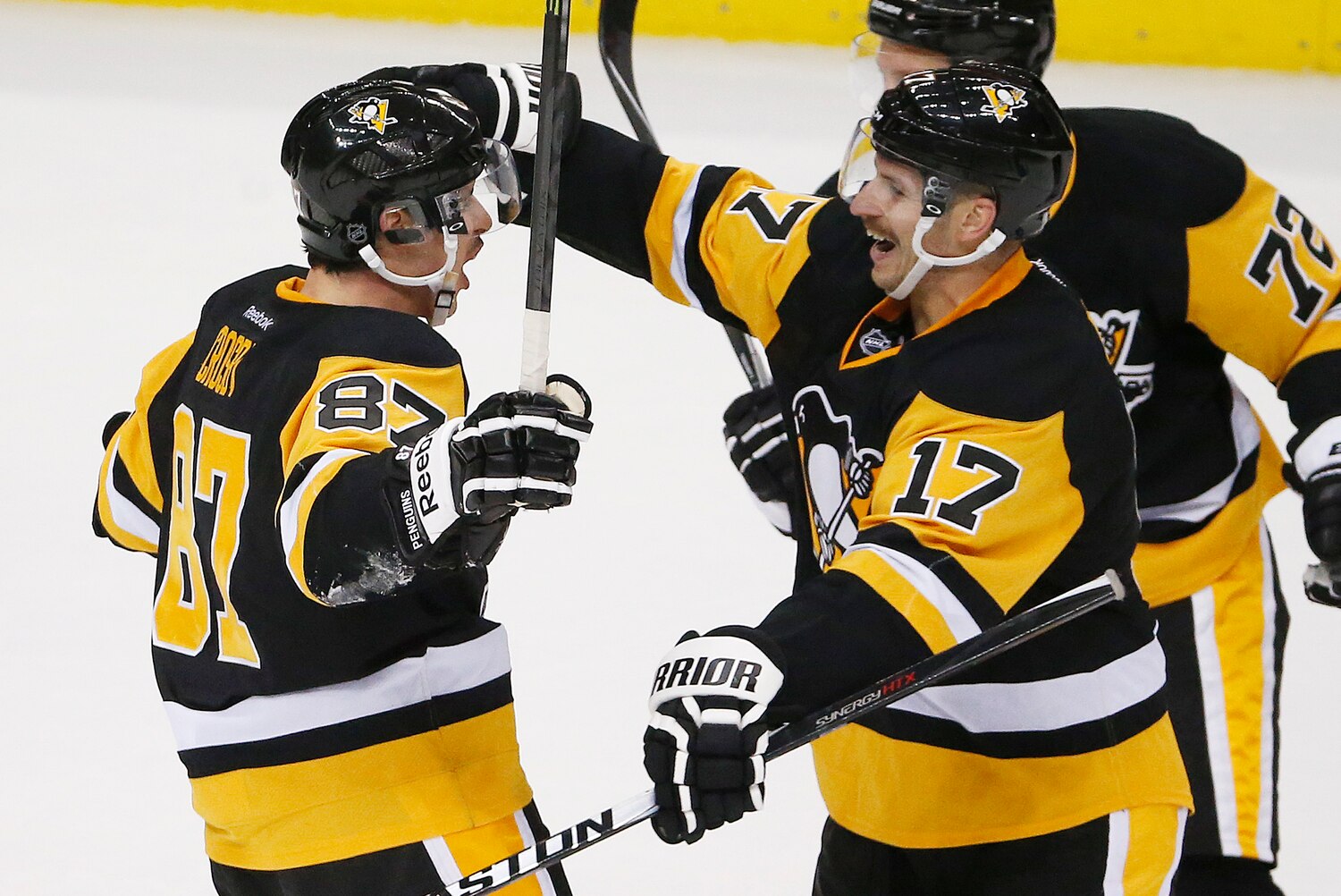 Blake Comeau Shows He Belongs with the Pittsburgh Penguins' Top ...