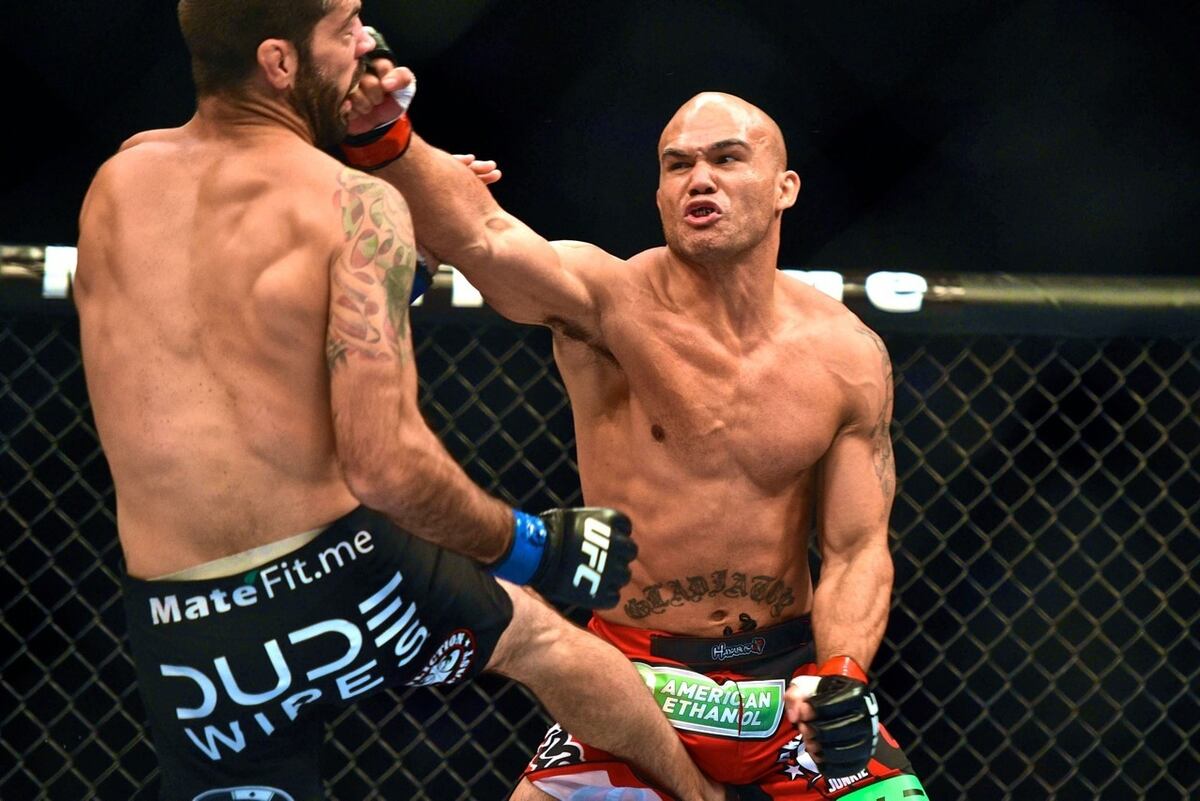 UFC 181: Robbie Lawler Looking to Complete Resurgence with Welterweight ...