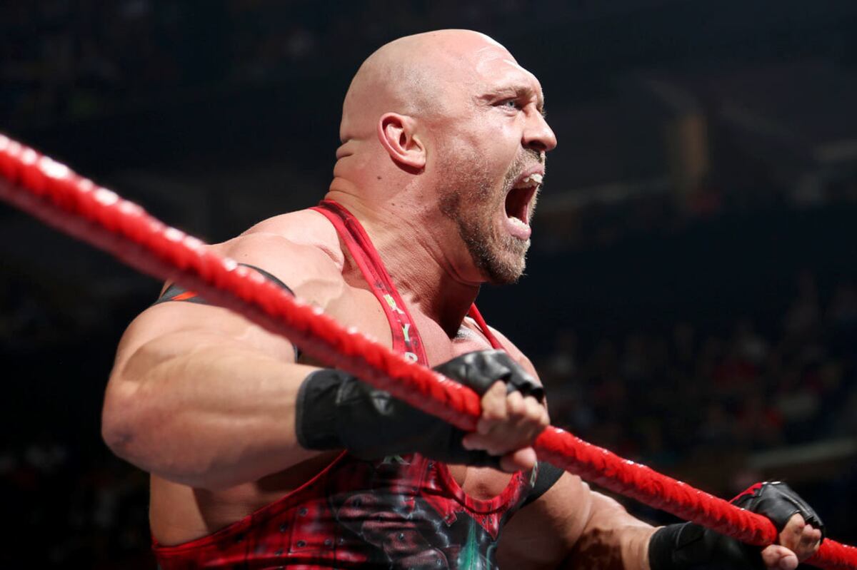 WWE Raw: Potential Spoilers, Rumors, News and Preview for December 1 ...