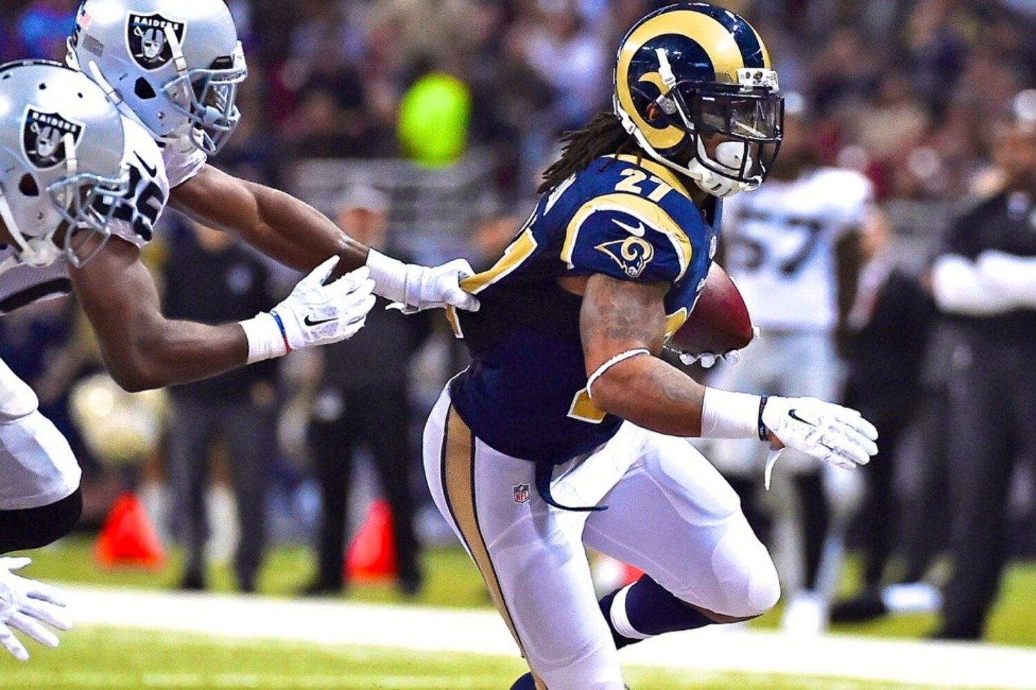 Rams RB Tre Mason Showing off All-Pro Potential in Rookie Season ...