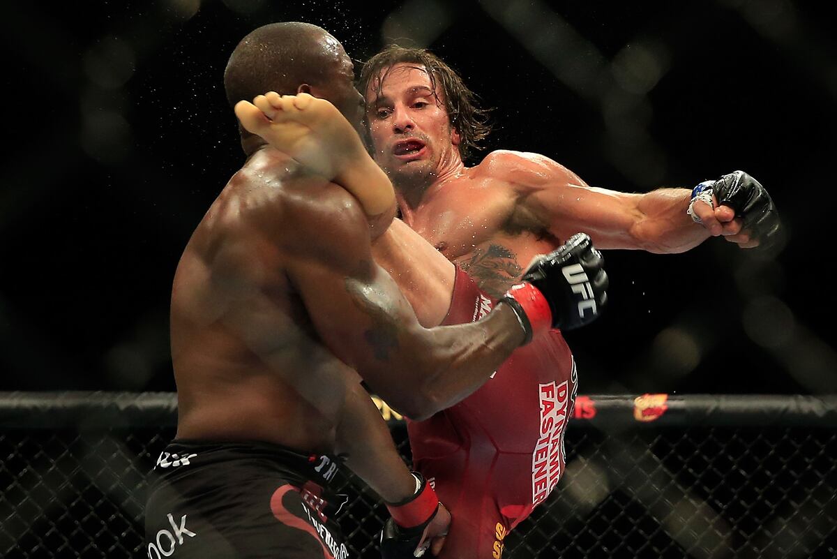 UFC 181 Results: Recapping the Fight Night Bonuses | News, Scores ...