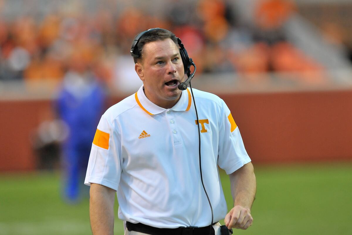 Butch Jones' Tennessee Contract Extension Intensifies Pressure to ...