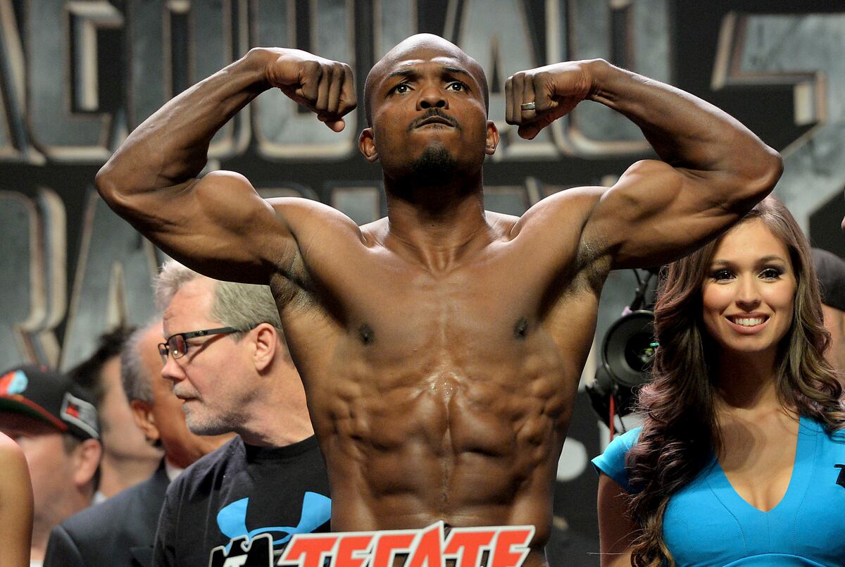 What Tim Bradley Must Do vs. Diego Chaves to Stay in Line for Marquee ...