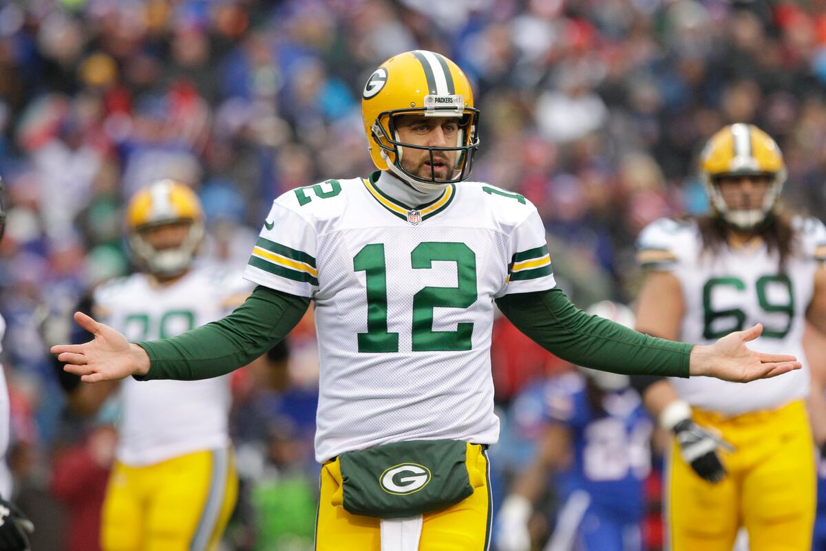 Perfect Storm Creates the Rarest of Days for Packers QB Aaron Rodgers ...