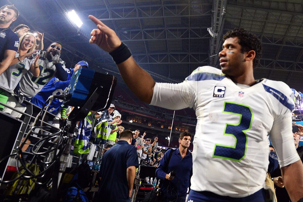 How Russell Wilson Uses Instincts and Patience to Be Effective as a ...
