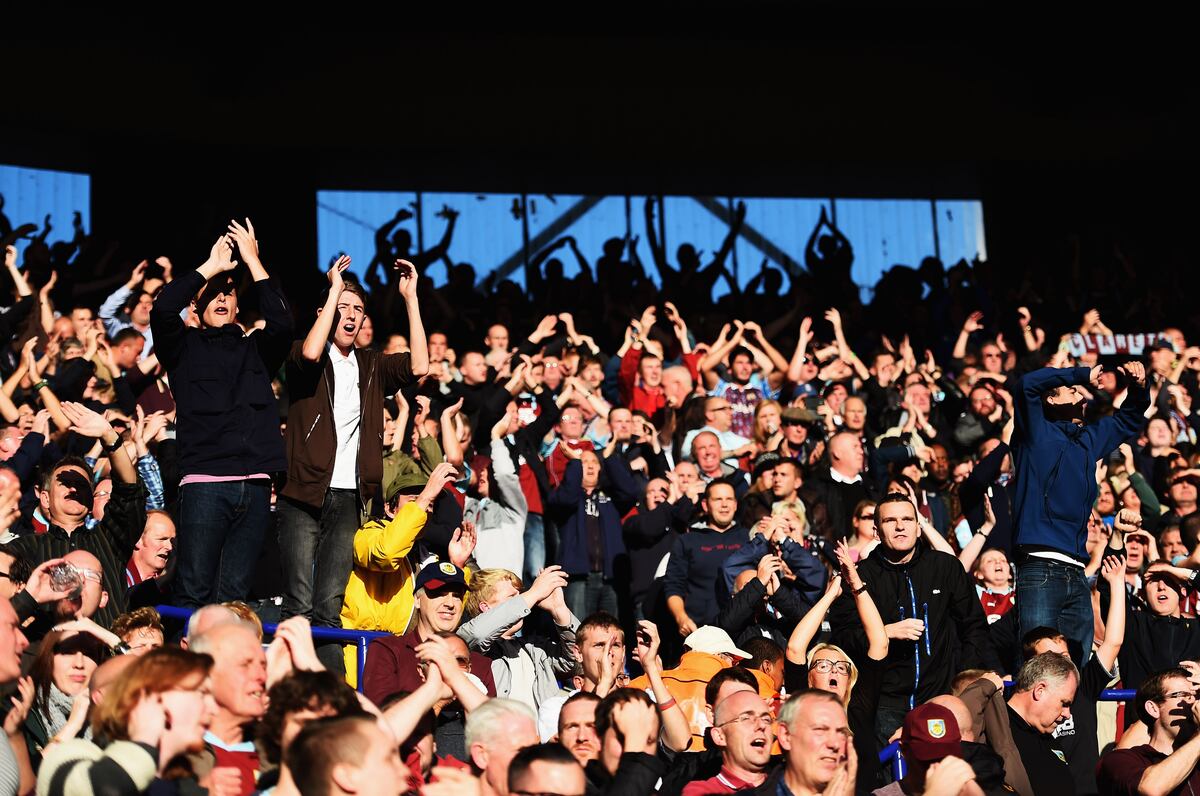 12 Wittiest Premier League Fan Chants of the 2014/15 Season so Far ...