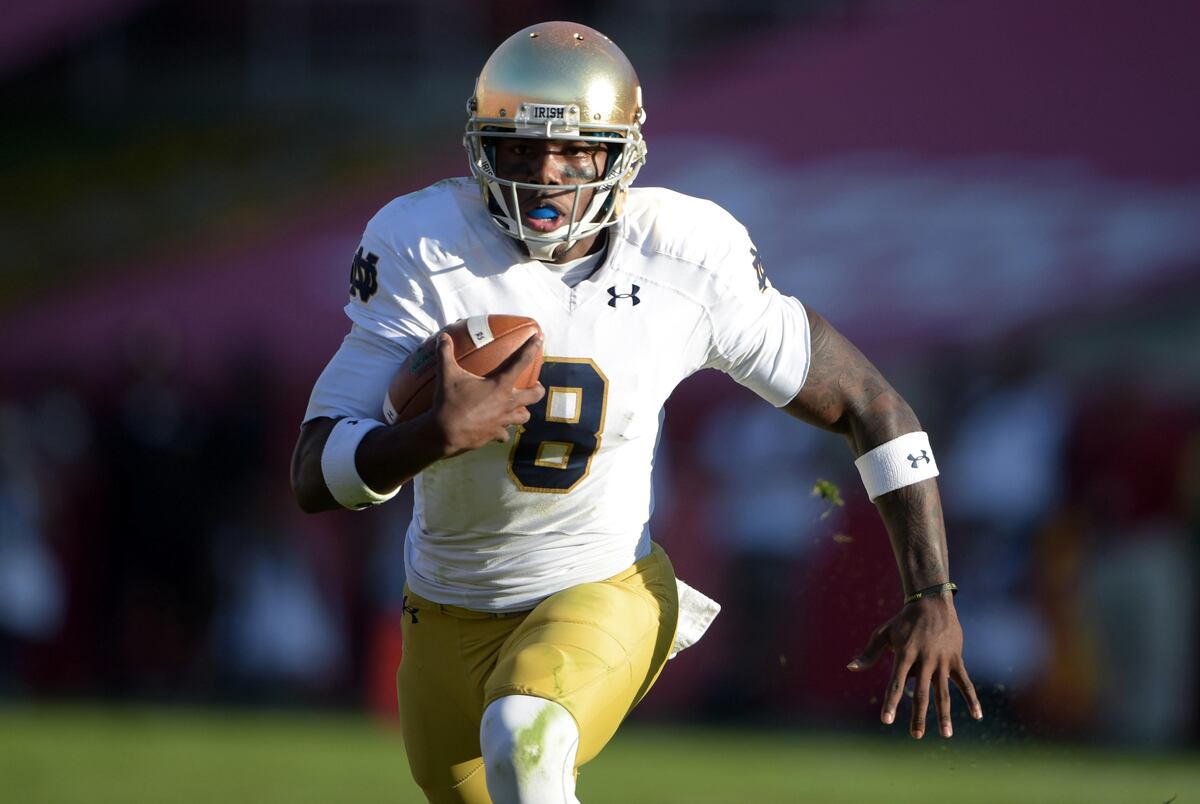 Notre Dame Football: Starting Malik Zaire vs. LSU Is Wise Move by Brian ...