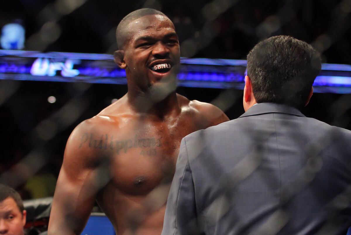 UFC 182: Jon Jones, Daniel Cormier and a History of the Blood Feud ...