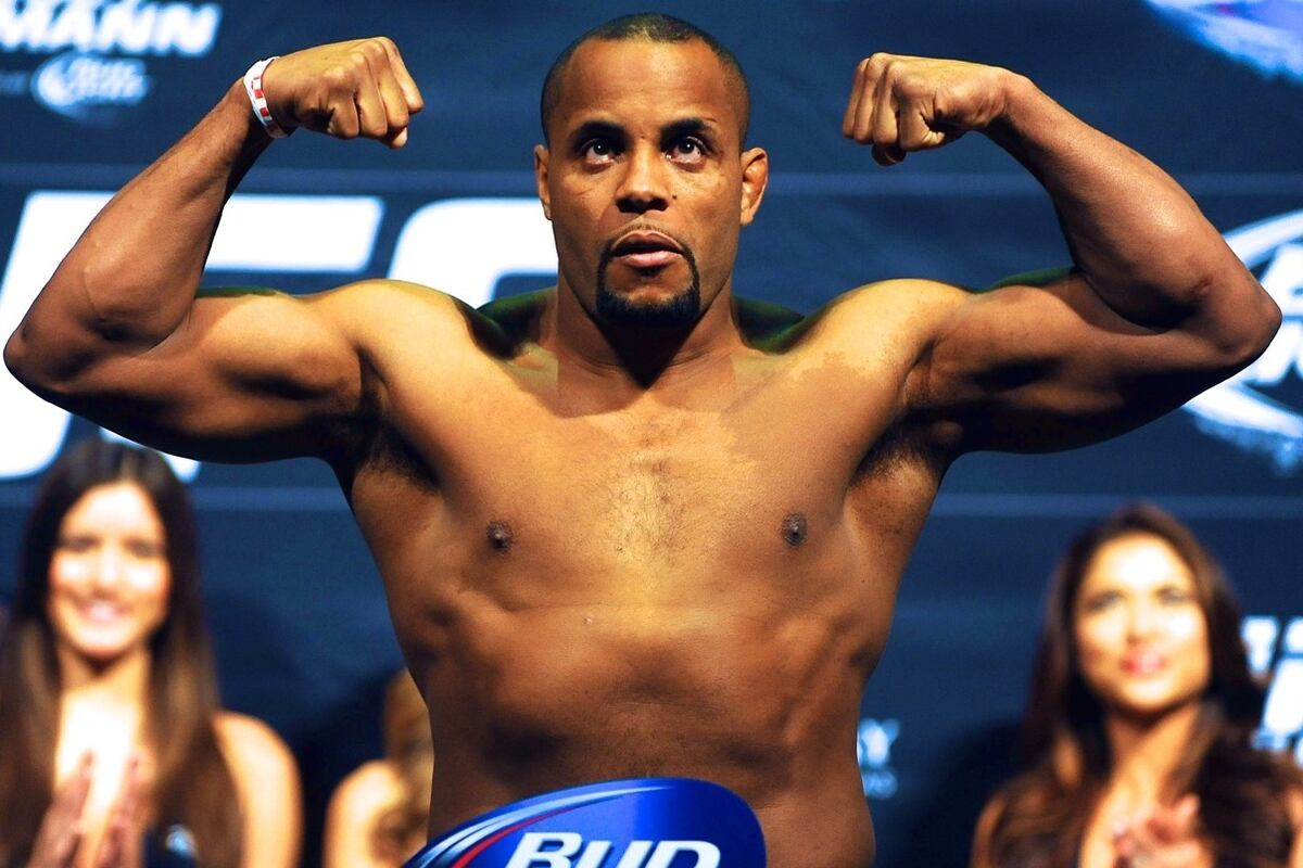 Daniel Cormier Knows It Could Be Now or Never to Win UFC Gold, Break ...