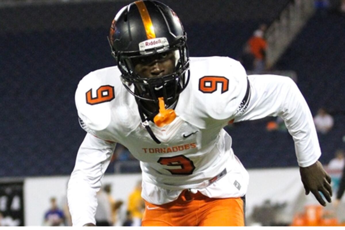 Davante Davis Commits to Texas: Longhorns Land 4-Star Cornerback | News ...