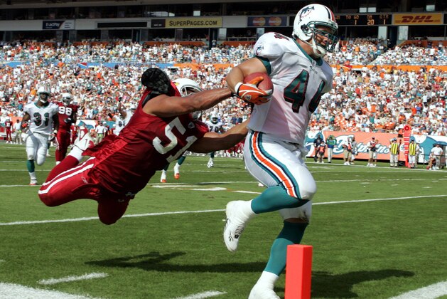 Rob Konrad Swims 9 Miles to Safety in Early Candidate for 2015 Story of ...