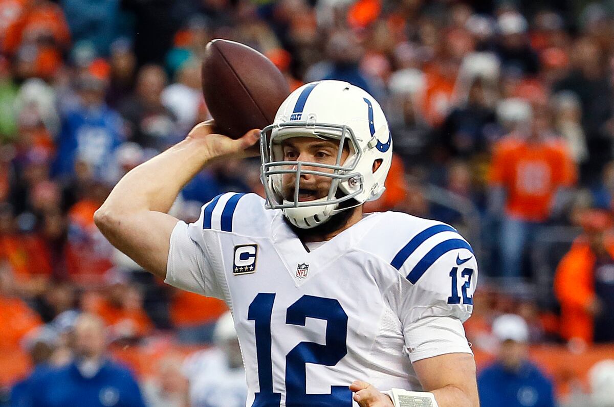 Andrew Luck's Sack-Free Day Against Broncos Bodes Well for Colts | News ...