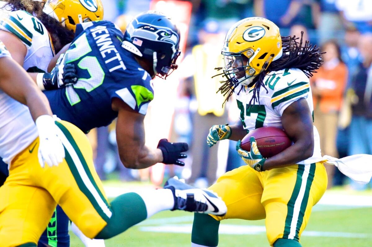 Seahawks DE Michael Bennett Calls Eddie Lacy and Reporter 'Overweight ... Seahawks DE Michael Bennett Calls Eddie Lacy and Reporter 'Overweight ...