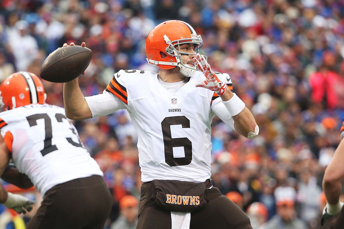 'Muddy' QB Situation for Browns Means Brian Hoyer Should Be Re-Signed ...