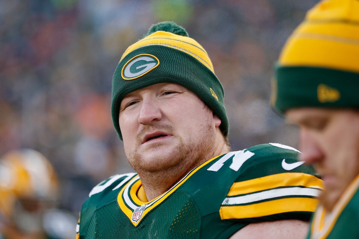 Why Bryan Bulaga Must Be at Top of Denver Broncos' Free Agency Wish ...