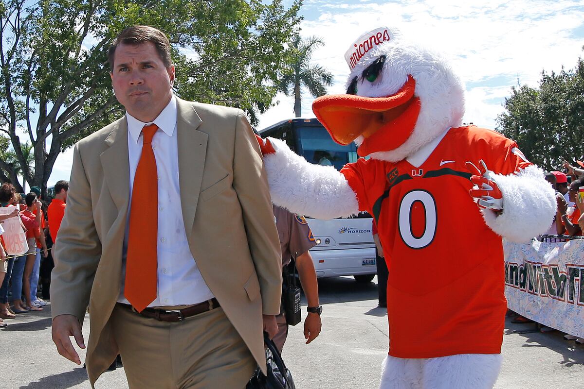 Al Golden Proves His Best Ability Is Recruiting, Lands 4 Prospects in ...