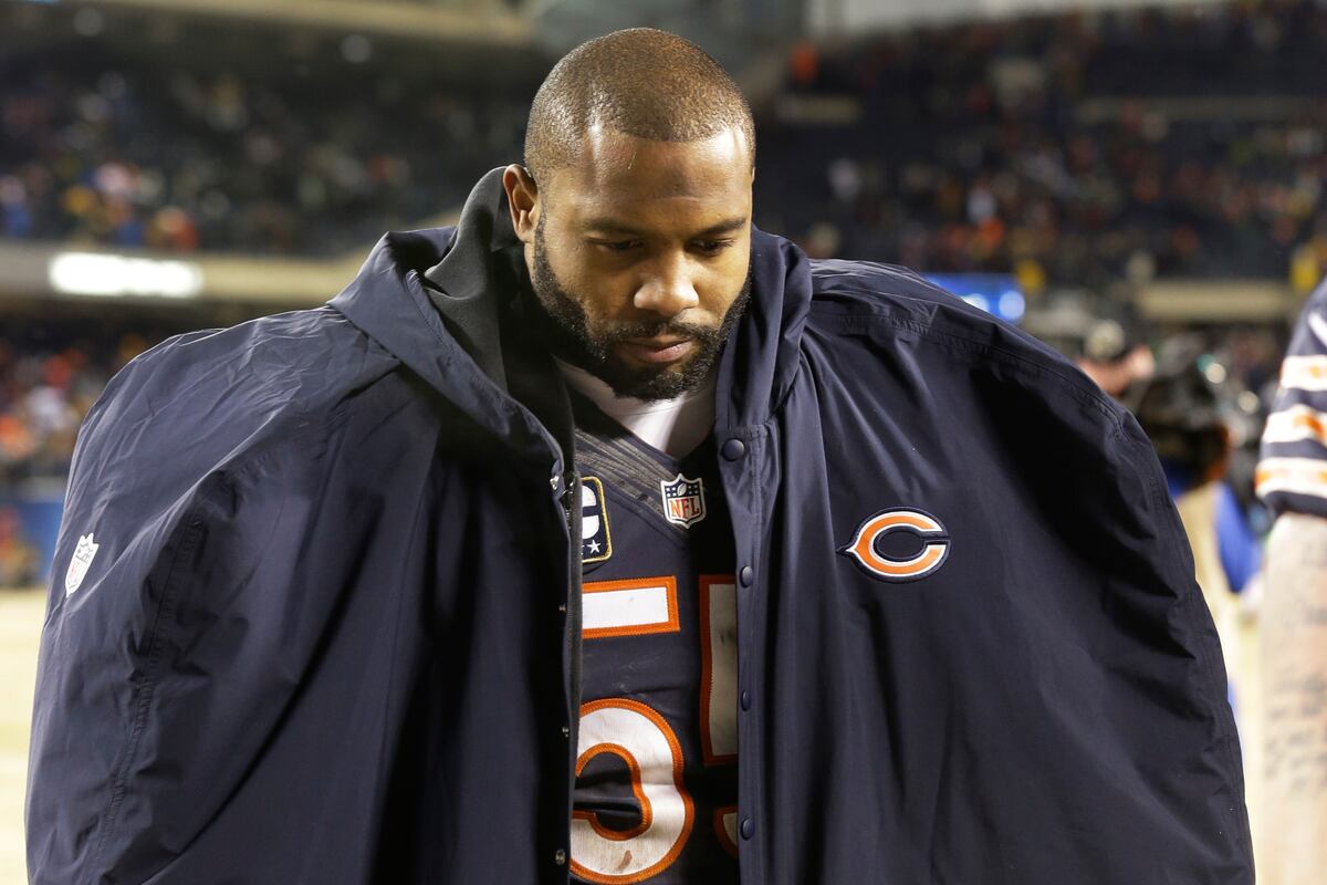 Why the Chicago Bears Absolutely Must Retain Lance Briggs | News ...