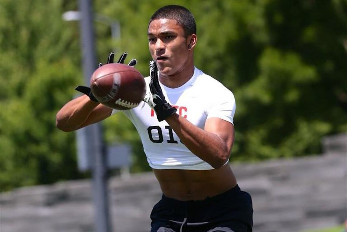 Dylan Crawford to Michigan: Wolverines Land 4-Star WR Prospect | News ...