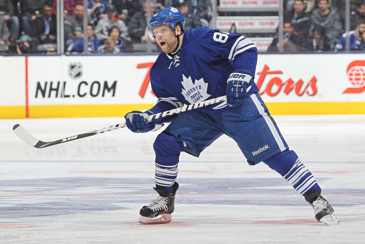 Kessel Becomes 5th Player to Net 20 Goals in Each of Last 7 Seasons ...