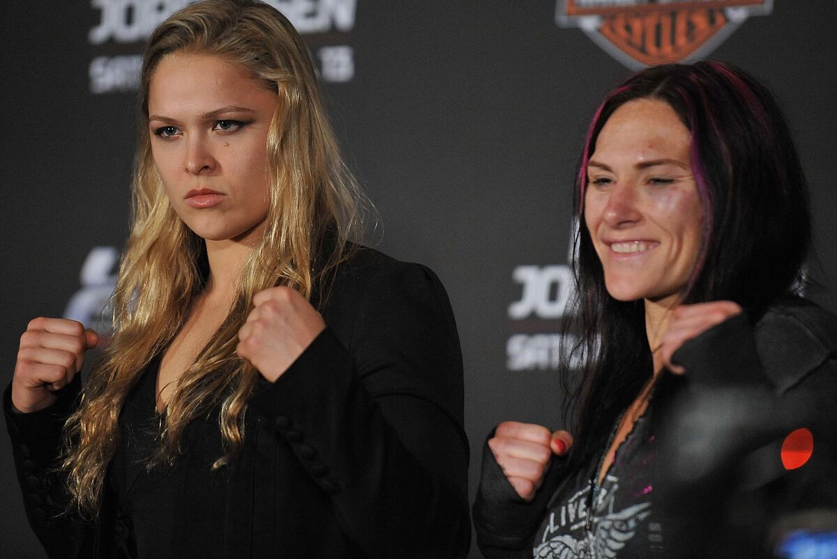 UFC 184: Rousey vs. Zingano Early Main Card Preview and Predictions ...