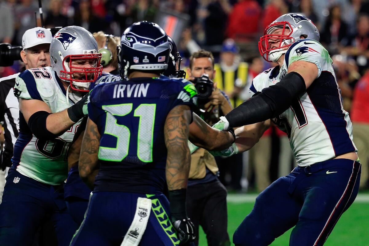 Twitter Reacts to Seahawks, Patriots Fight in Super Bowl 2015 | News ...