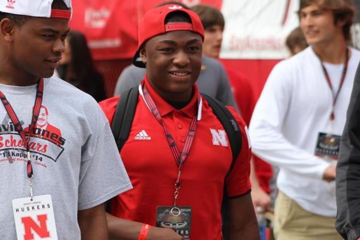 Versatile Recruit Kendall Bussey Flips Commitment from Tennessee to ...