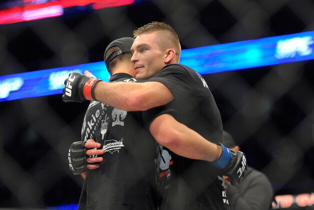 Johnny Hollywood Describes the Moment He Felt His Opponent Break at UFC ...