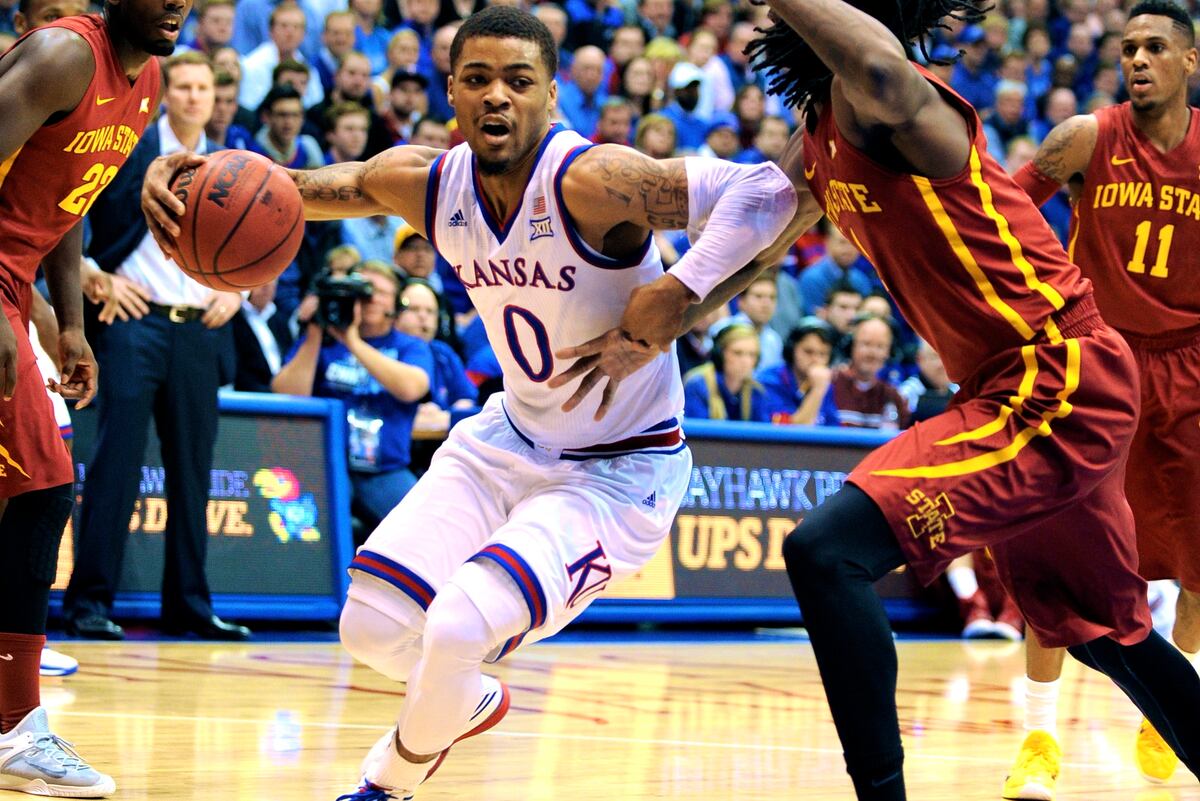 Iowa State vs. Kansas: Score and Twitter Reaction from 2015 Regular ...