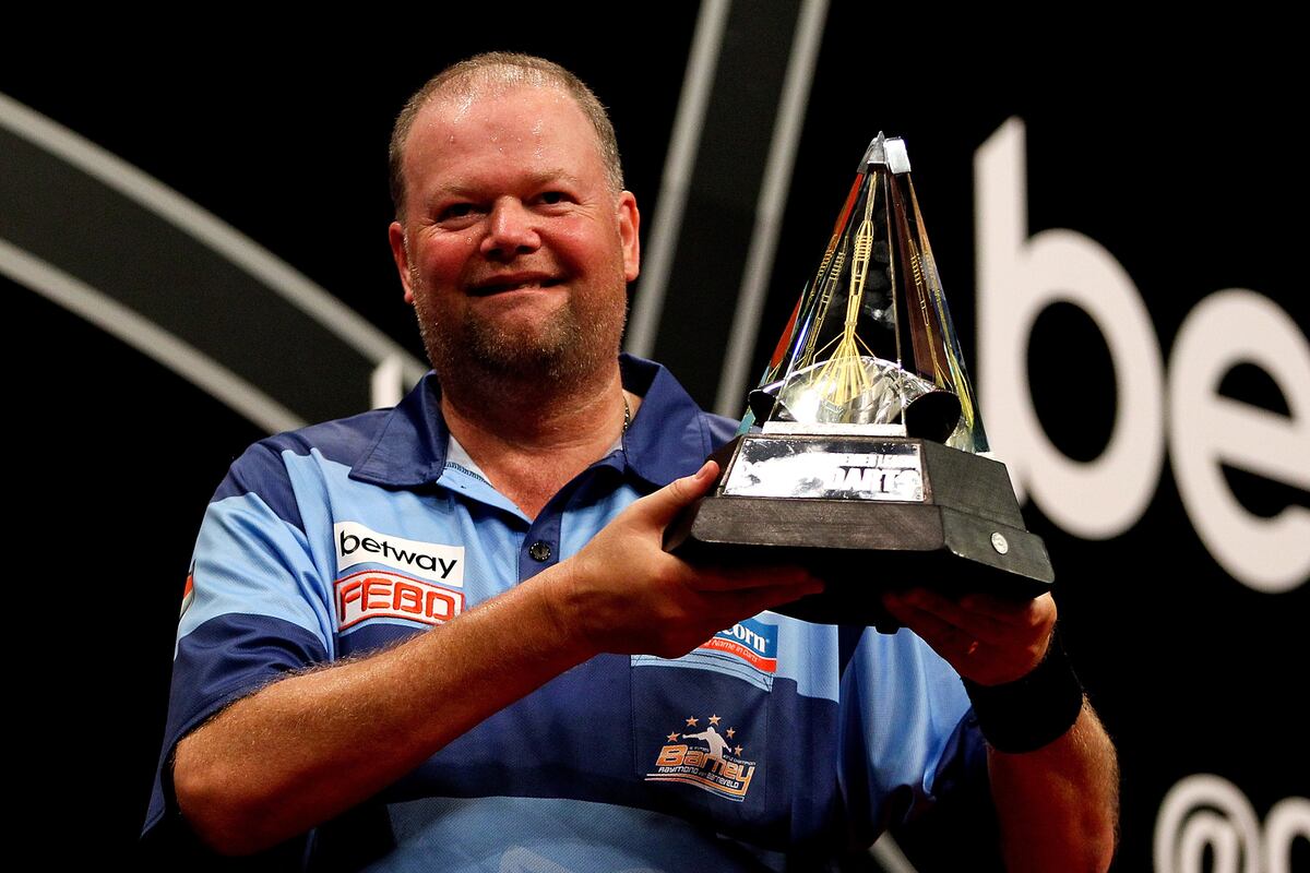 Premier League Darts 2015: Schedule, Players to Watch, Live Stream and ...