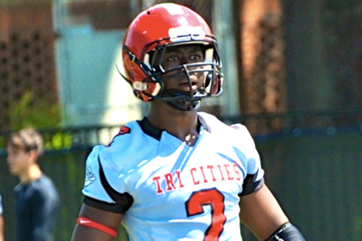 Georgia Football: 2015 Signees Who Likely Won't See Field Until Junior ...
