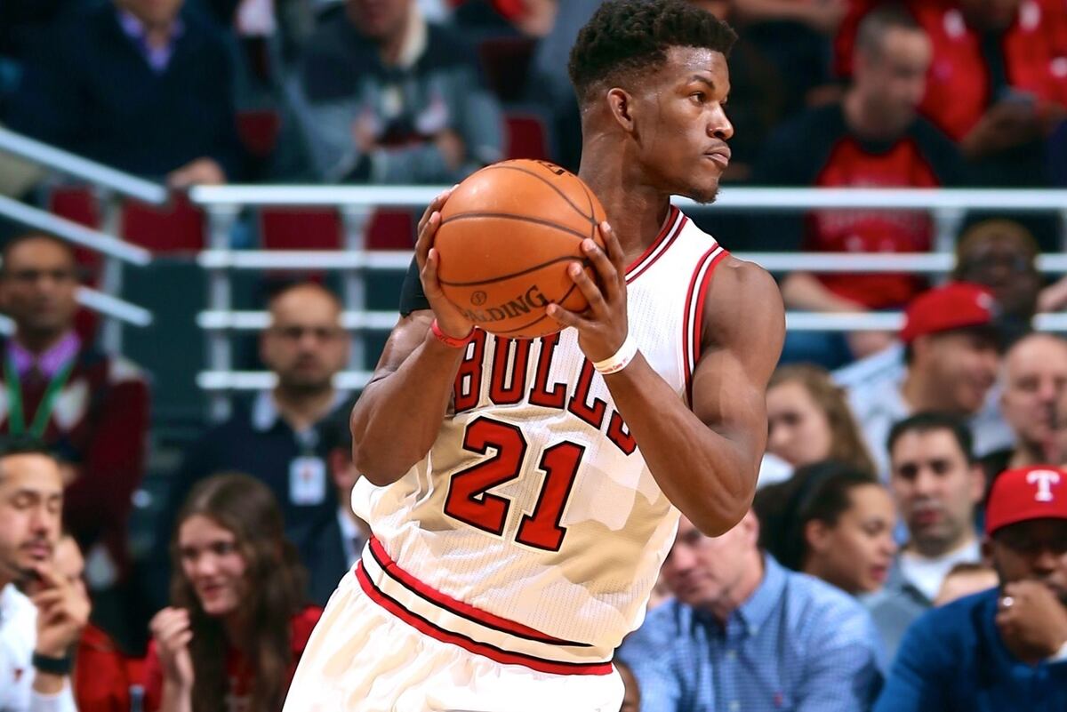 Jimmy Butler Injury: Updates on Bulls Star's Shoulder and Return | News ...