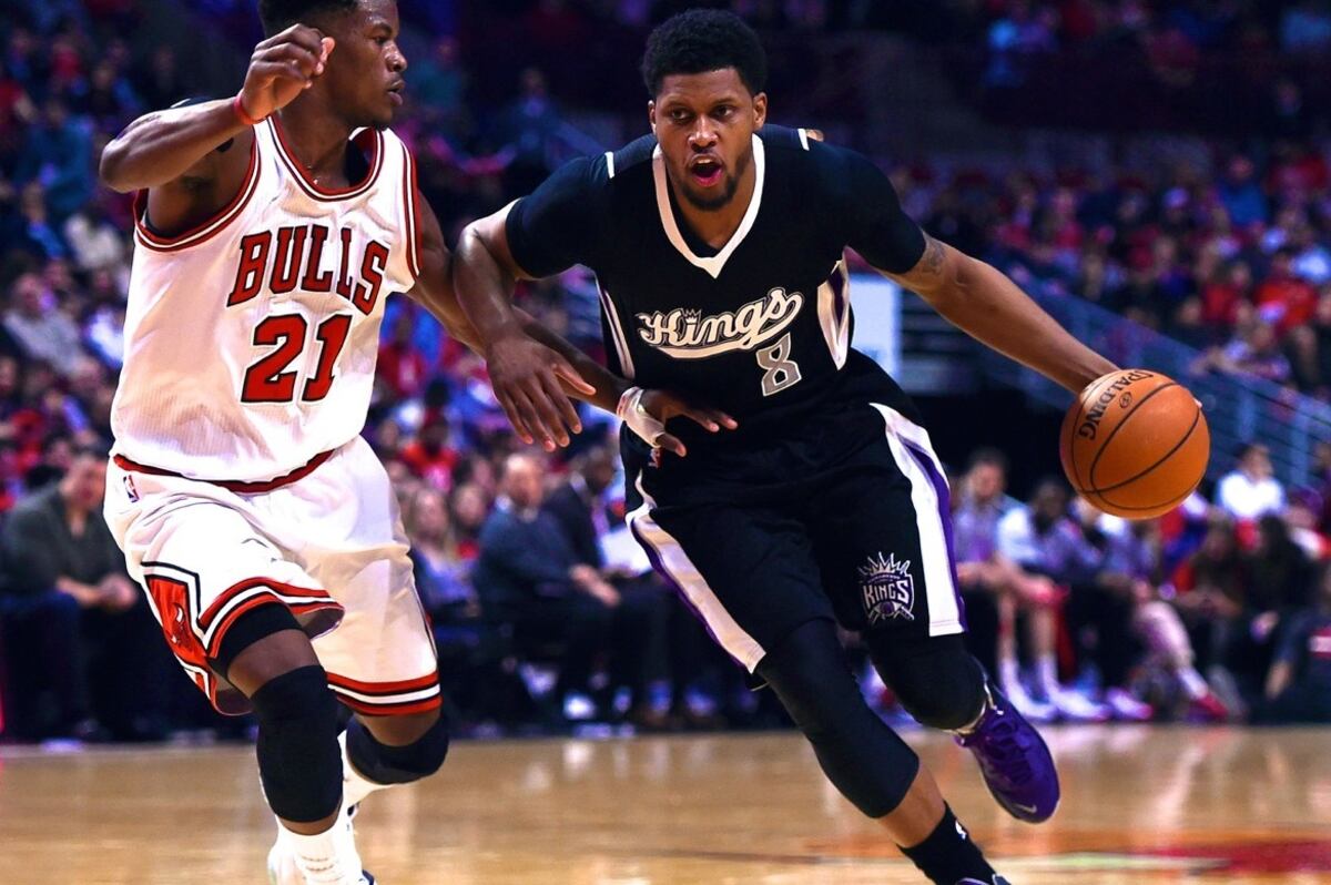 Sacramento Kings Navigating Turbulence in Ty Corbin's Impossible ...