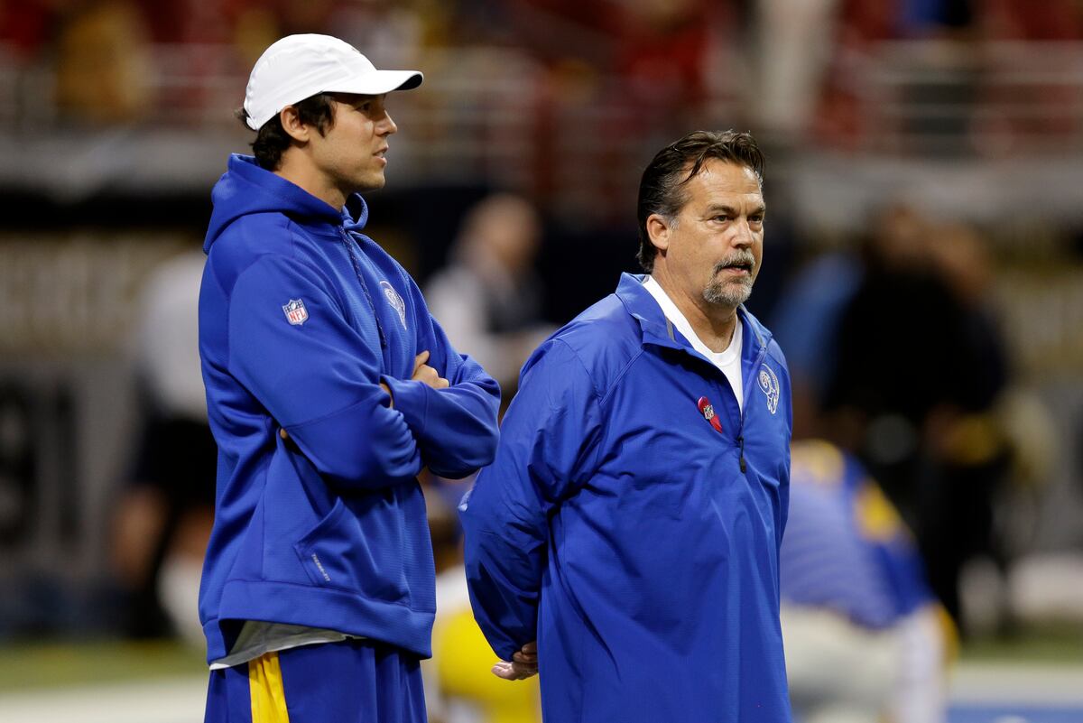 Injuries Only Thing Holding Back Sam Bradford from Being Rams' Savior ...