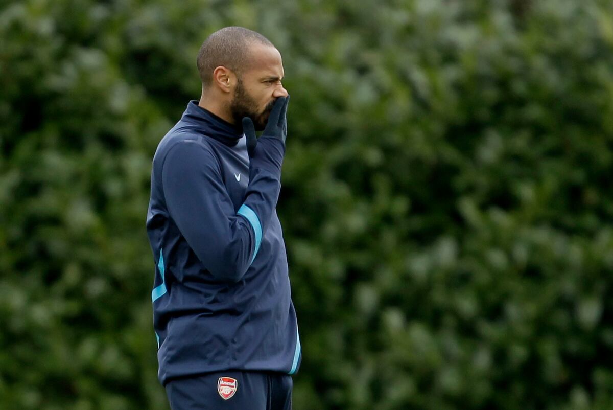Thierry Henry Helping to Coach Arsenal's U16 Squad | News, Scores ...