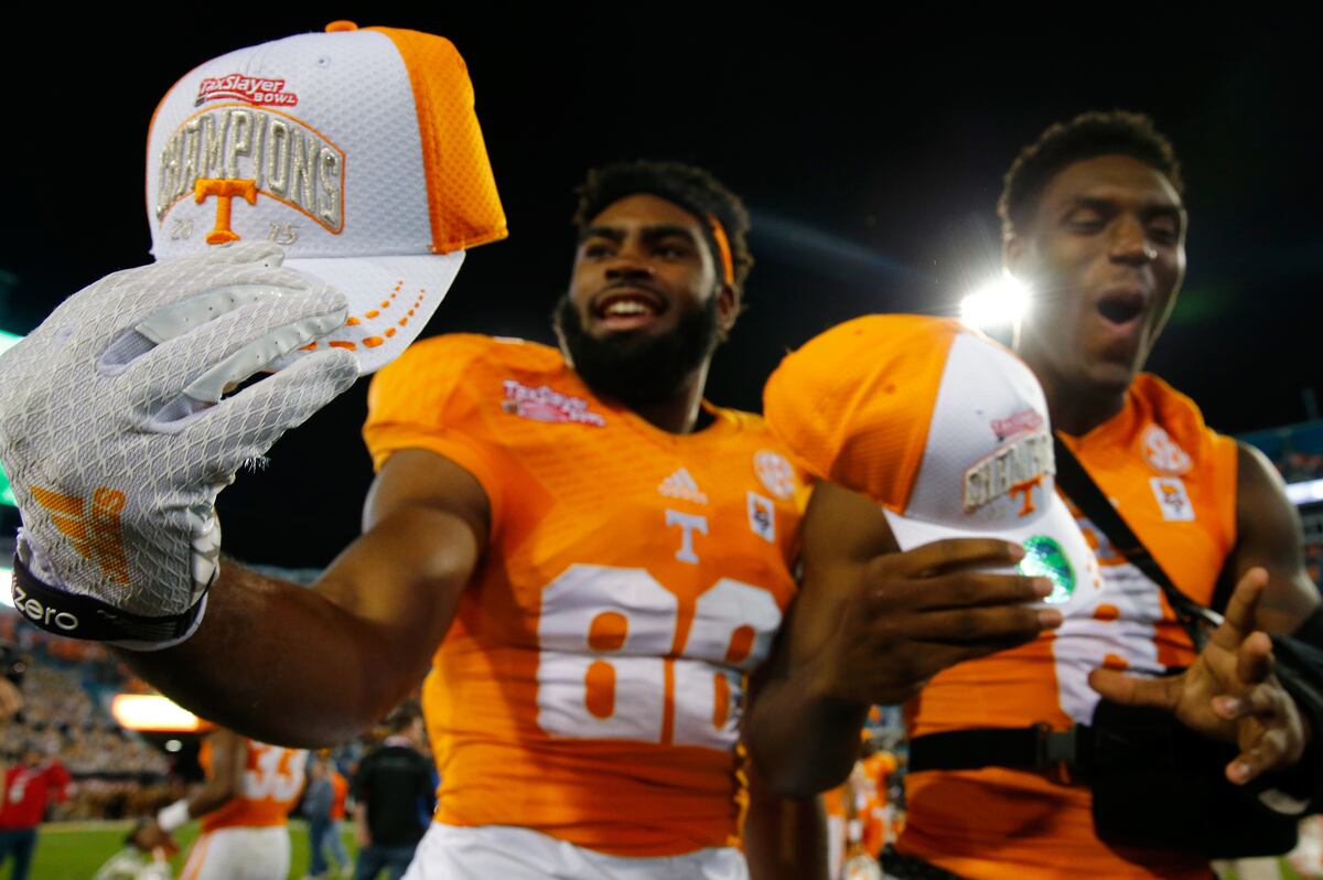 Tennessee Football: Realistic Expectations for Butch Jones in 2015 ...