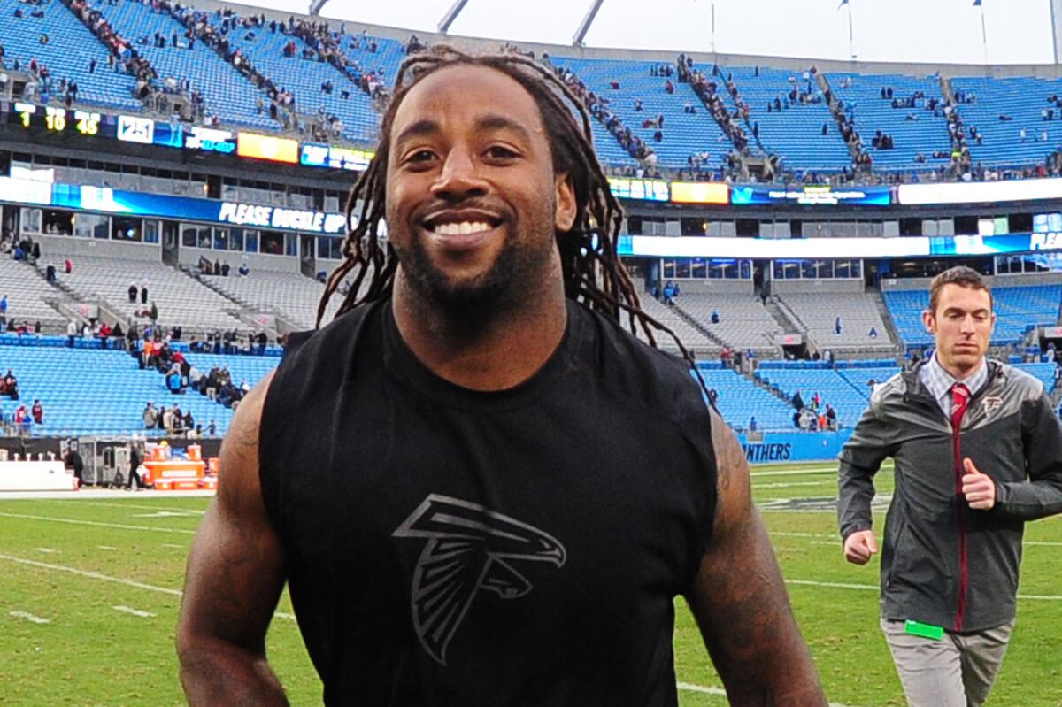 Charles Godfrey, Falcons Agree to New Contract: Latest Details and ...