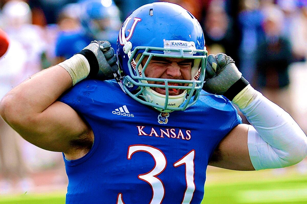 Kansas LB Ben Heeney Overcoming 'Misconceptions,' Challenges Entering ...