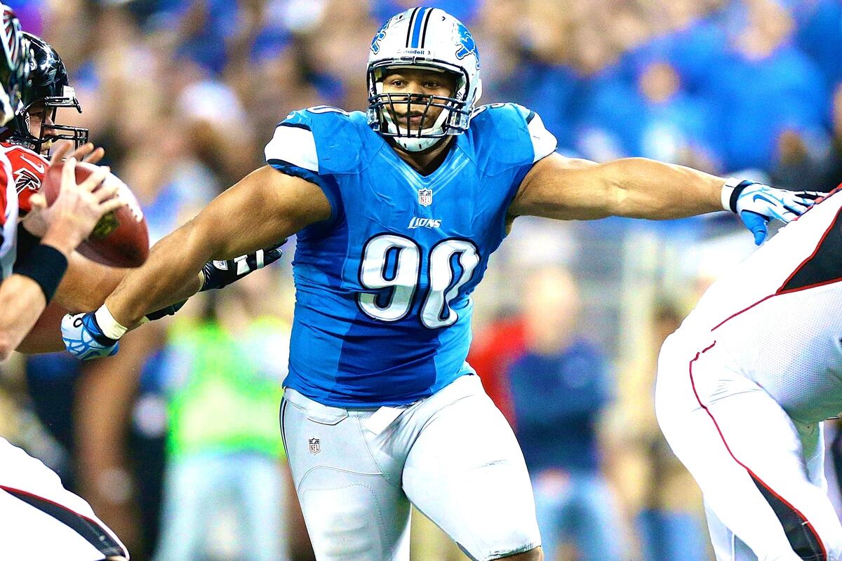 Ndamukong Suh Is Type of Rare Player Worth Massive Risk, Massive ...